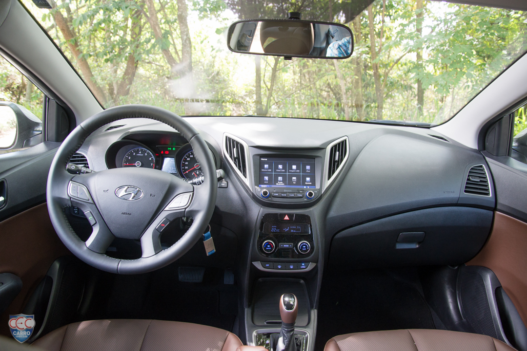Teste | Hyundai HB20 Premium 2019 é bonito e anda bem