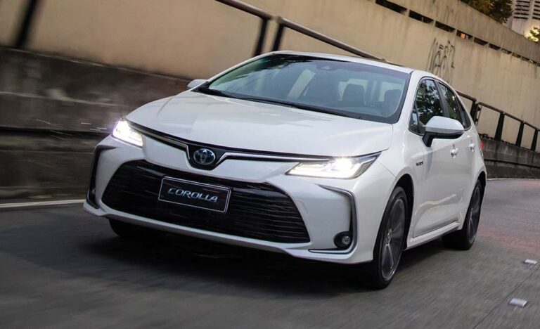 Toyota Corolla 2022 Abandona Tv De Tubo E Adota Central Multimídia